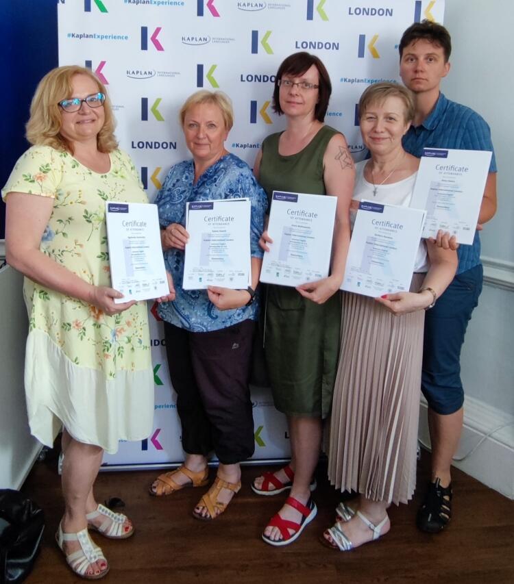 LONDYN - Anna Kaleta, Barbara Konduła, Agnieszka Kucharska, Anna ...